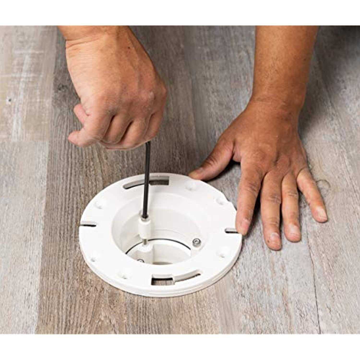 Oatey PVC Closet Flange 43539 - Shop Hardware Tools for Work and Home